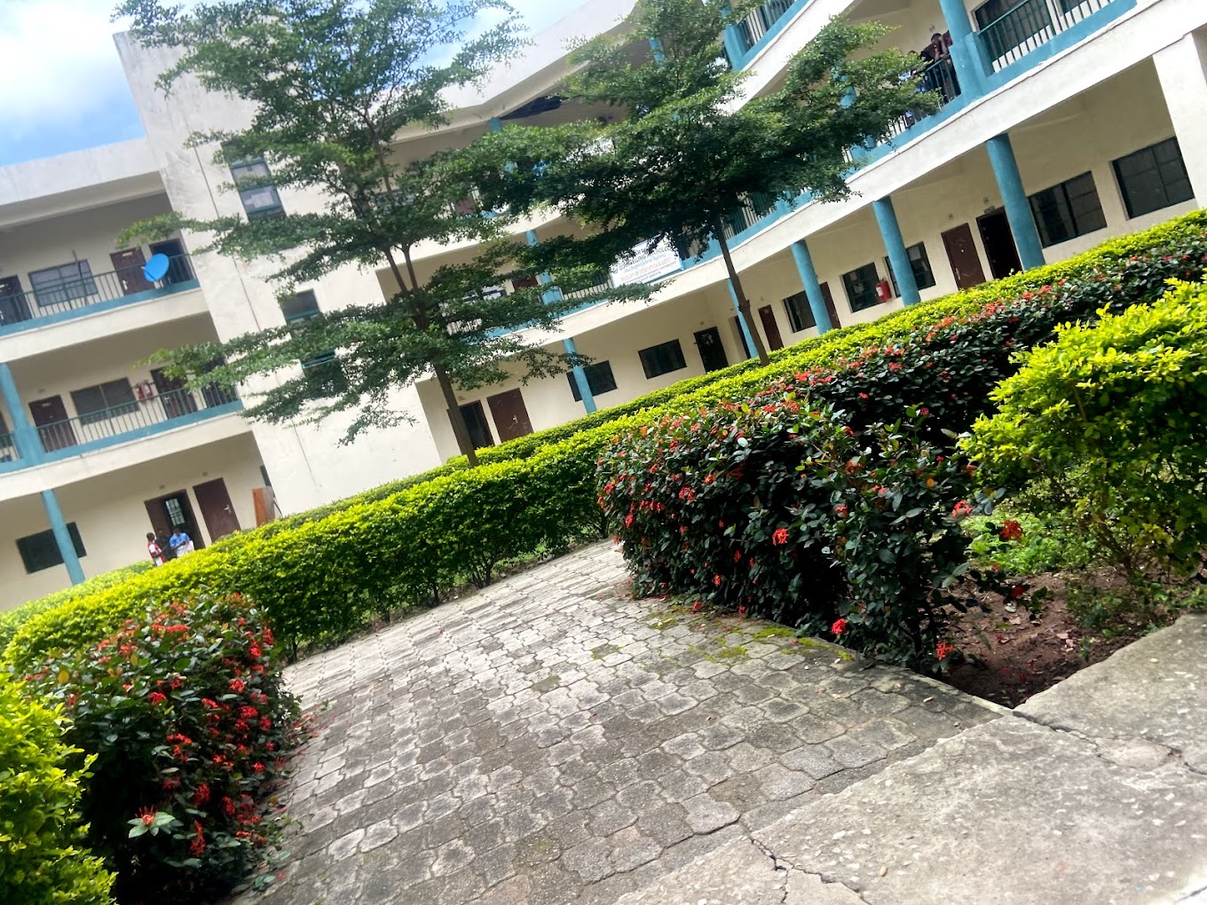 IBBU List of Courses 2024/2025 - School Noble